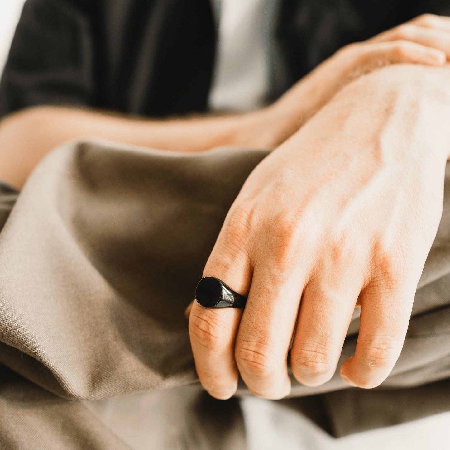 Round Signet Ring | Men | Nominal